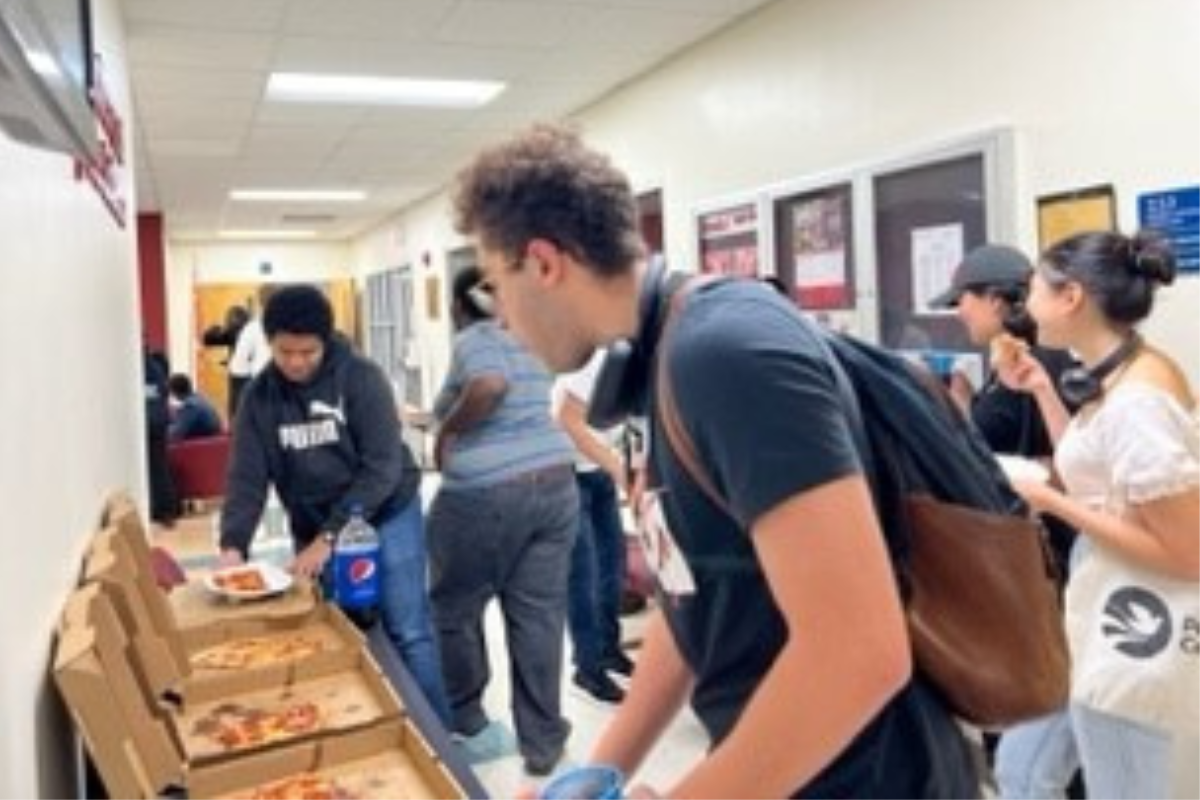 Greet and Meet with New Students and Farewell Pizza Party for ...